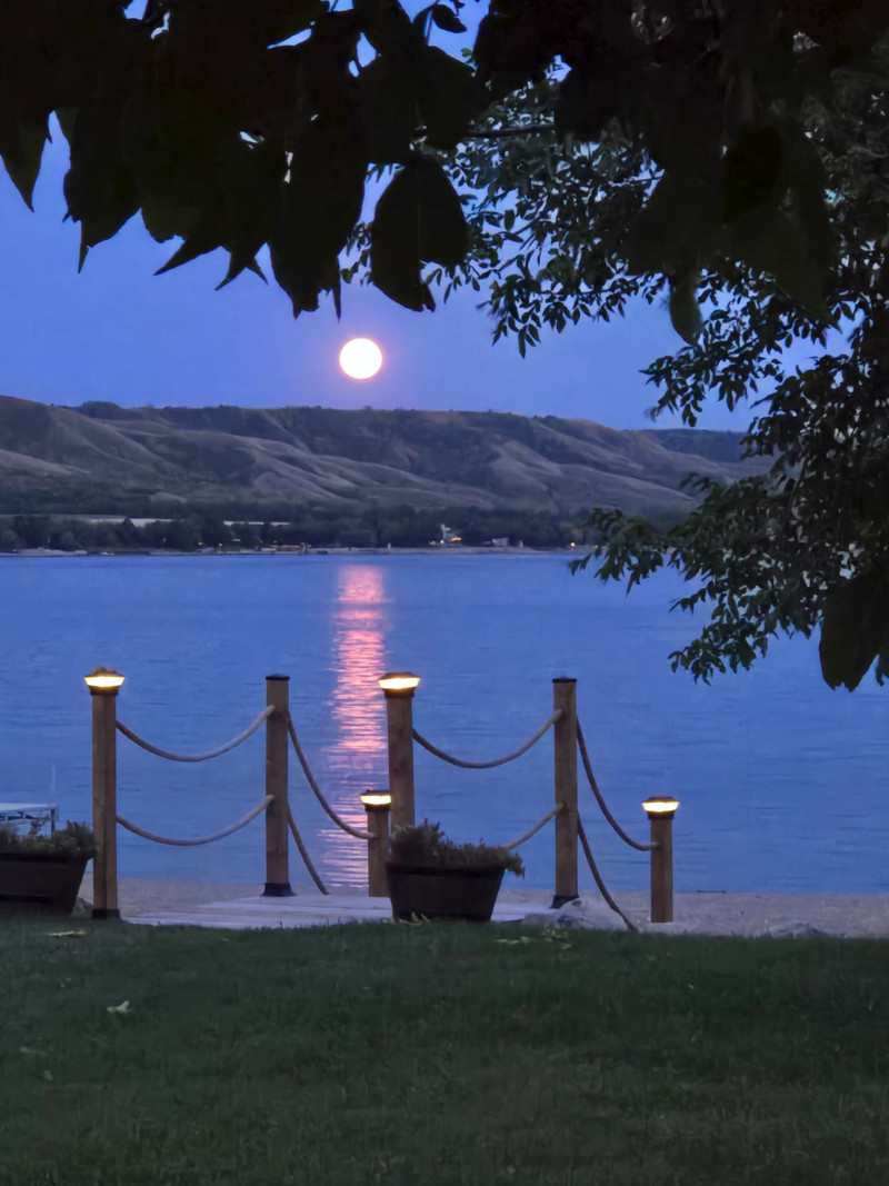 Round Lake - SaskLakes